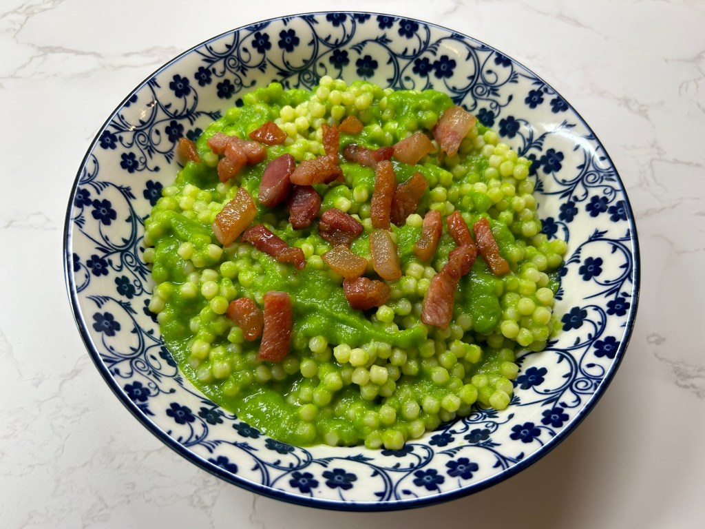 Fregola Sarda mit Erbsen - gustigfood