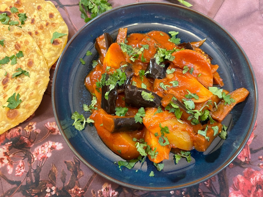 Aloo Baingan - gustigfood | Rezept | Curry